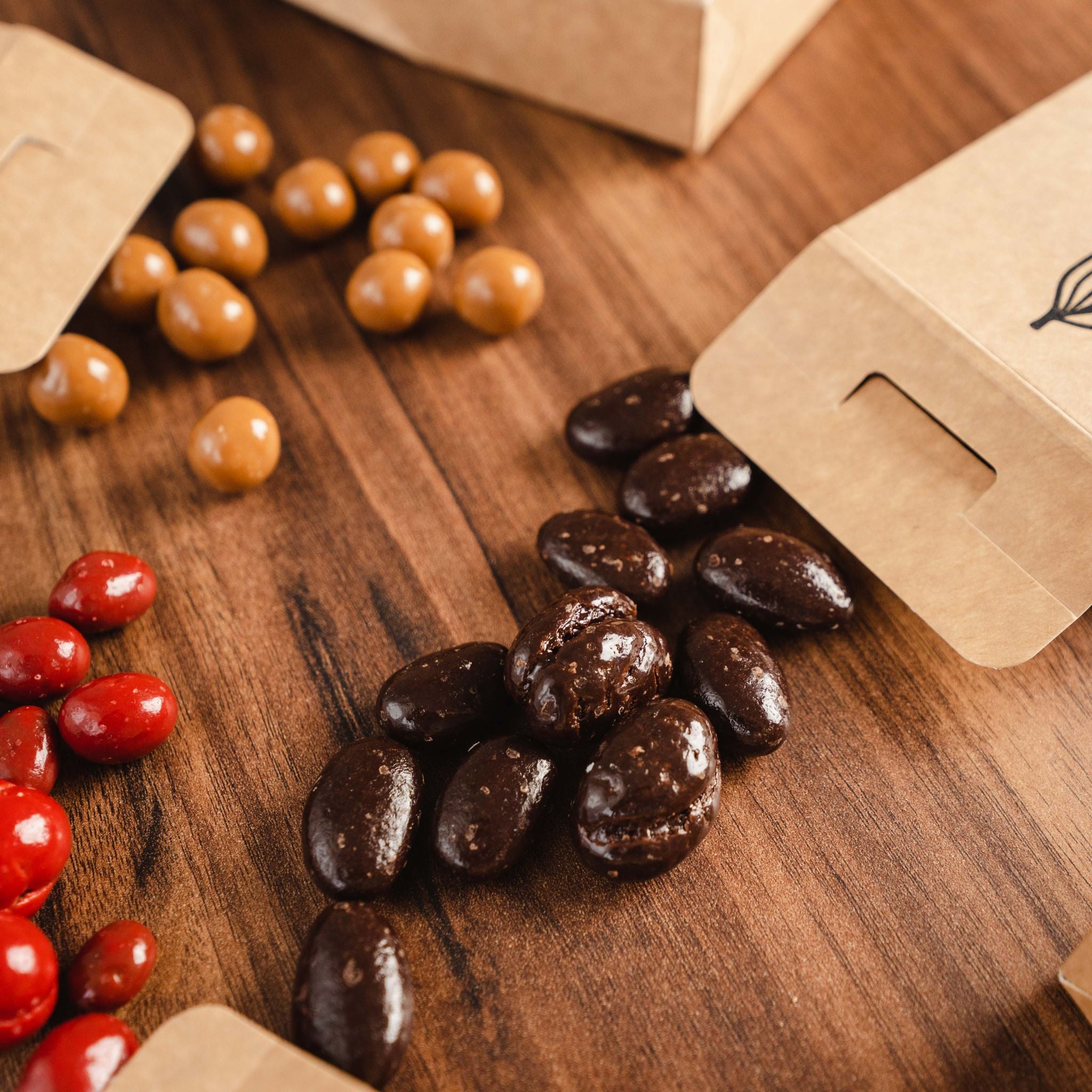 Nouveauté à la Chocolaterie Concept Chocolate : Les Dragées au Chocola